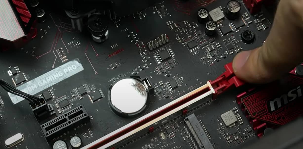 How to Install a GPU? - PC Builder